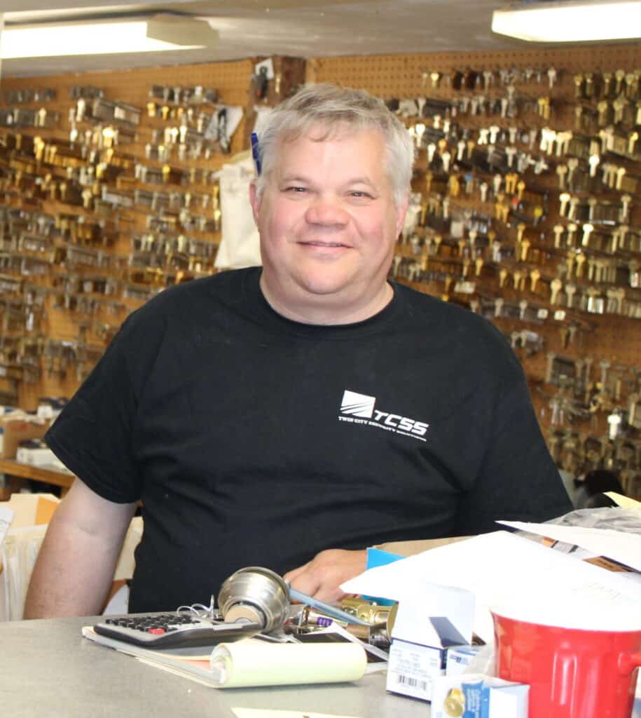 Locksmith | Safes, Security System, Key Duplication | New England